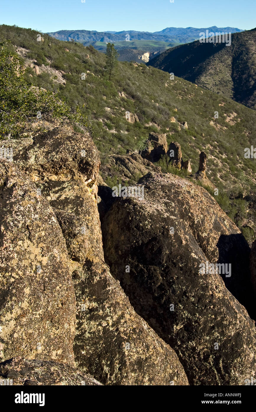 Rock formation at Pinnacles National Monument Stock Photo - Alamy