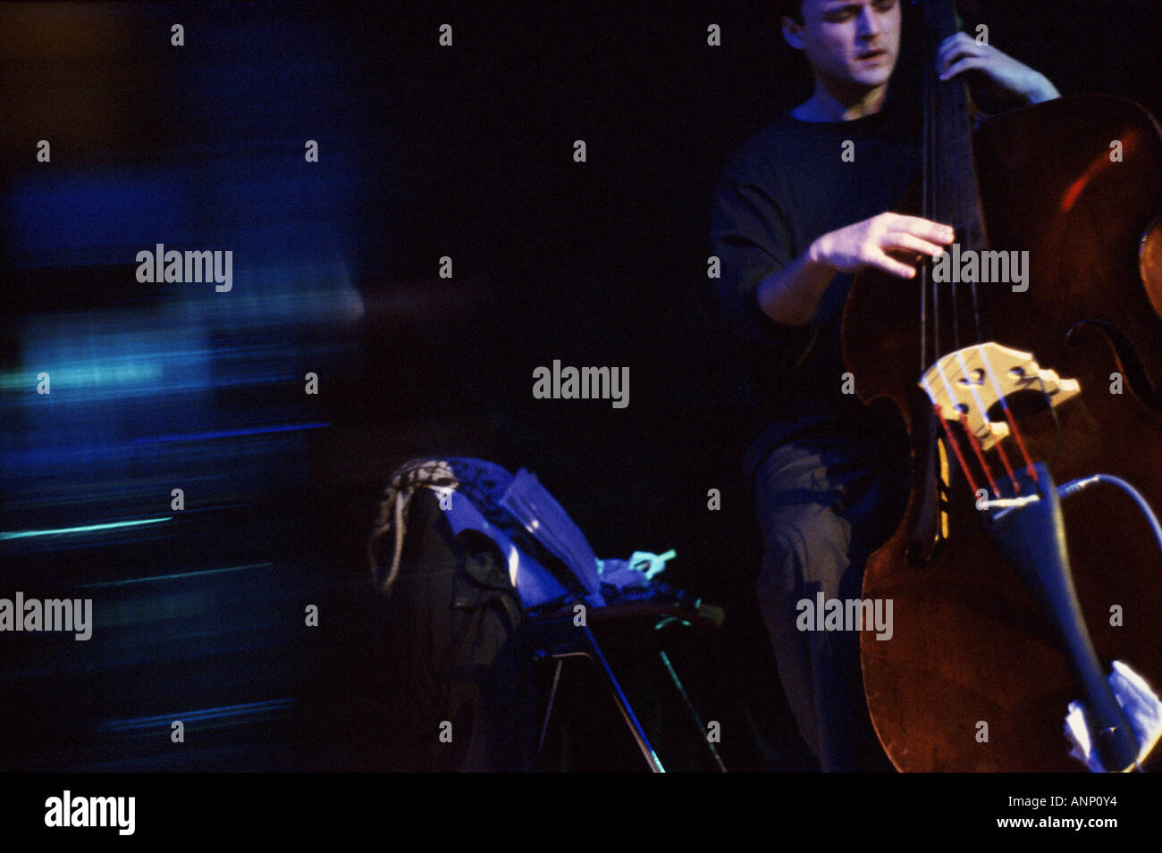 Playing stand up bass hi-res stock photography and images - Alamy