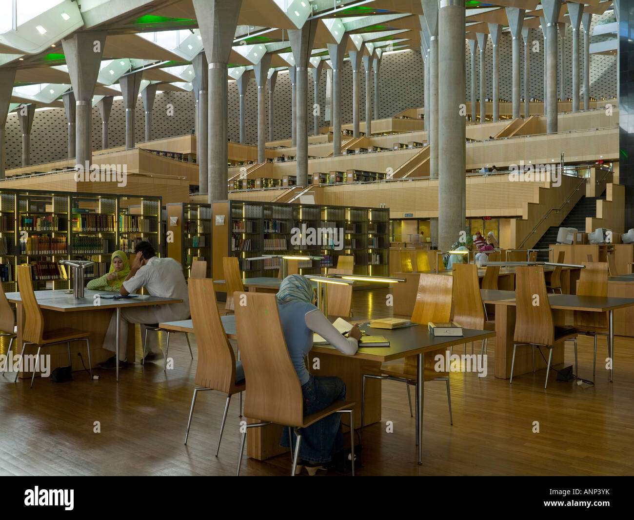 Alexandria library computers hi-res stock photography and images - Alamy