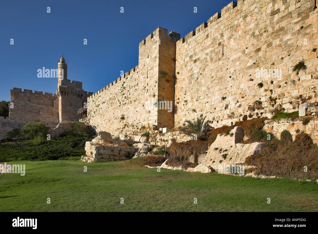 The ancient walls surrounding Old city in Jerusalem Stock Photo - Alamy