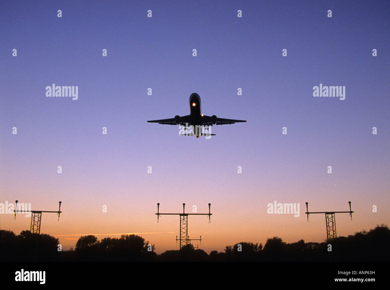 Heathrow airport after hi-res stock photography and images - Alamy
