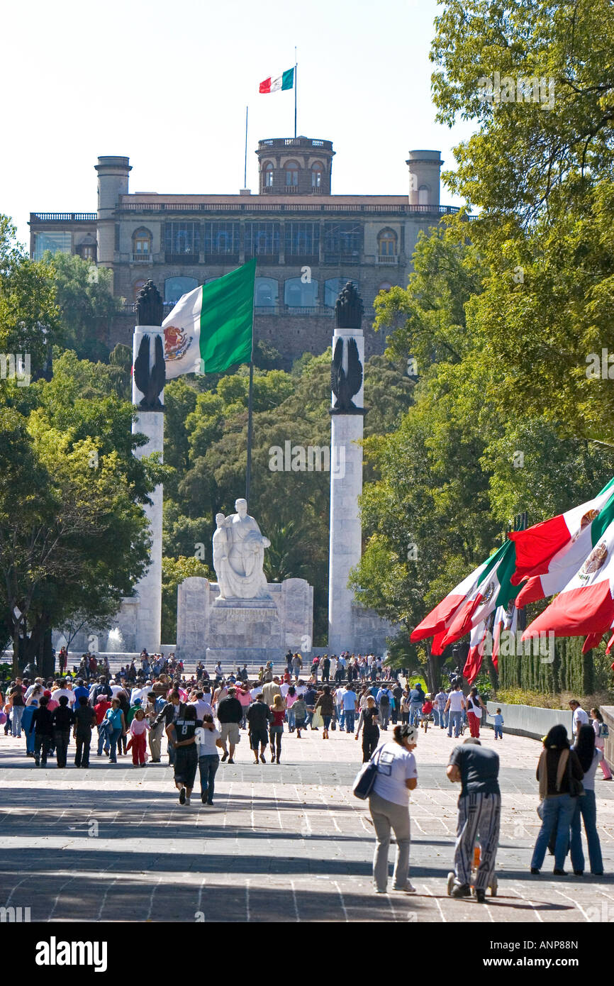 Niños héroes de chapultepec hi-res stock photography and images - Alamy