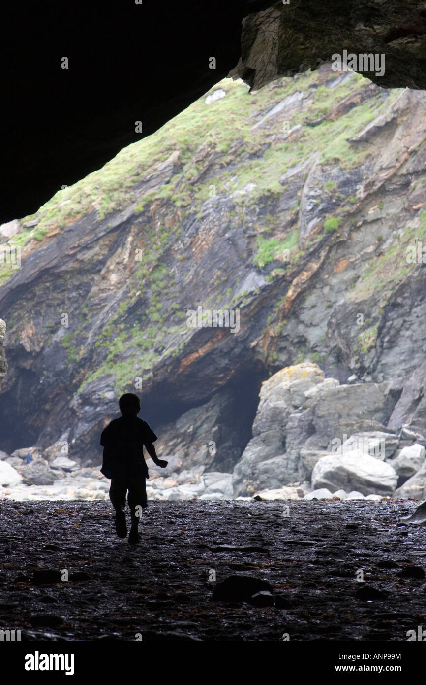 Merlin wizard cave hi-res stock photography and images - Alamy