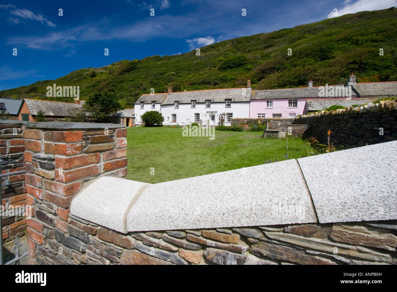 Old cornish granite architecture hi-res stock photography and images ...