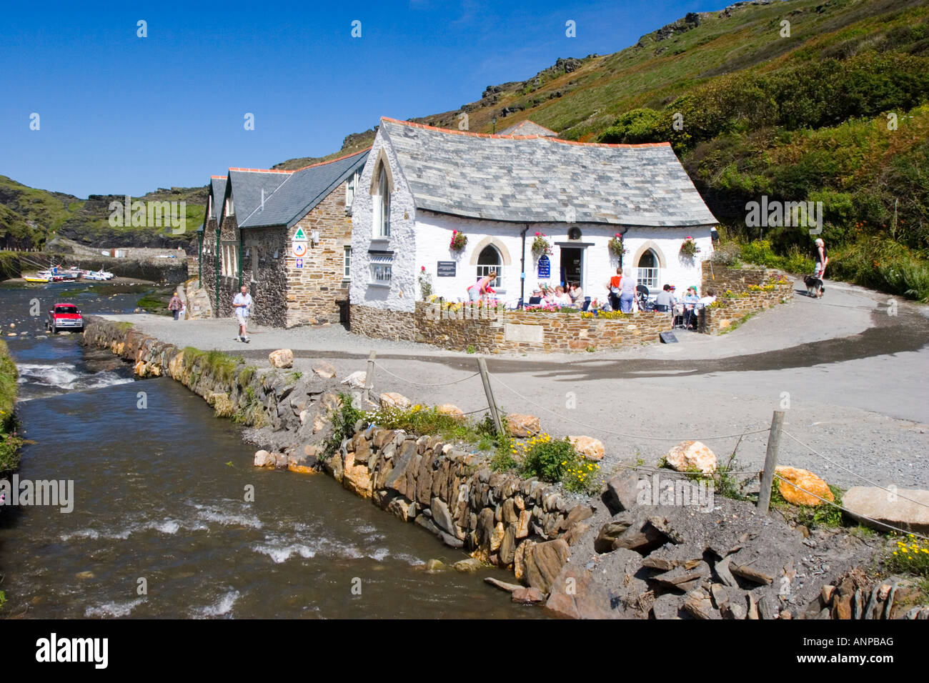 The Harbour Light tea shop in Boscastle Stock Photo - Alamy