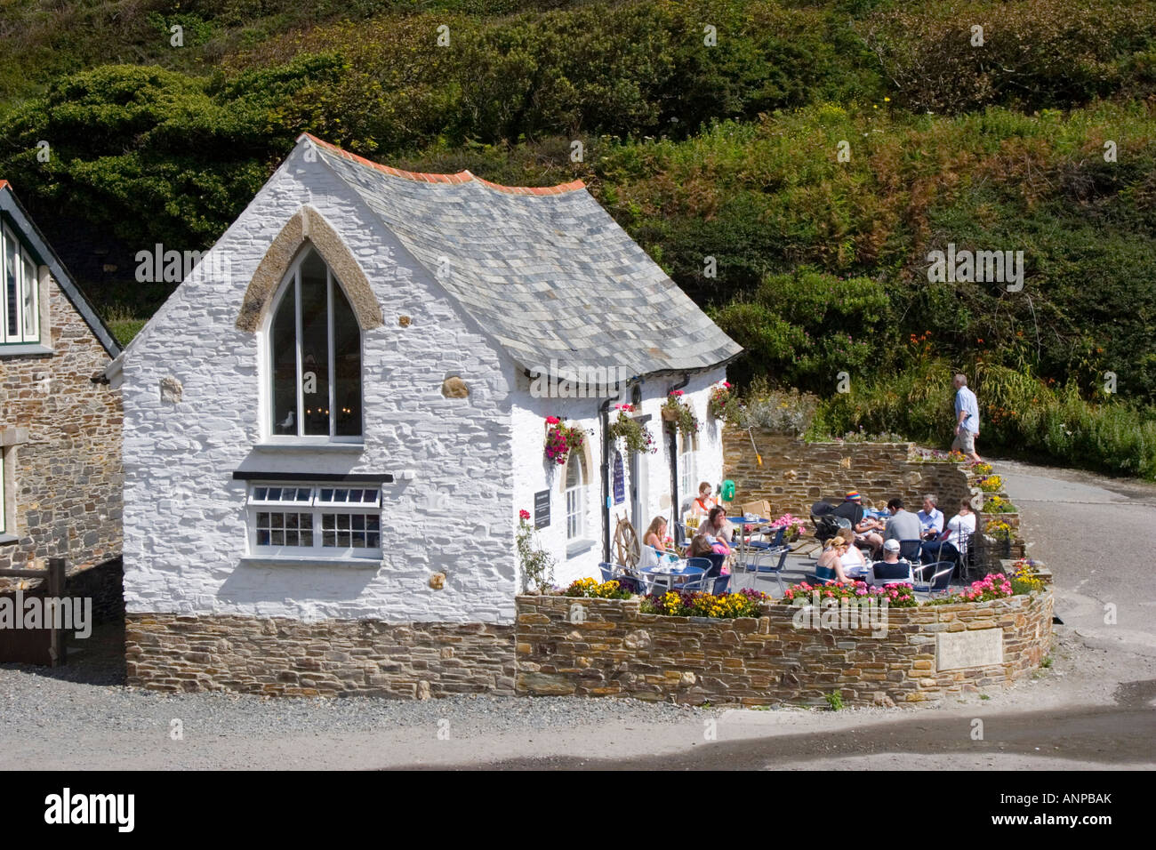 The Harbour Light tea shop in Boscastle Stock Photo - Alamy