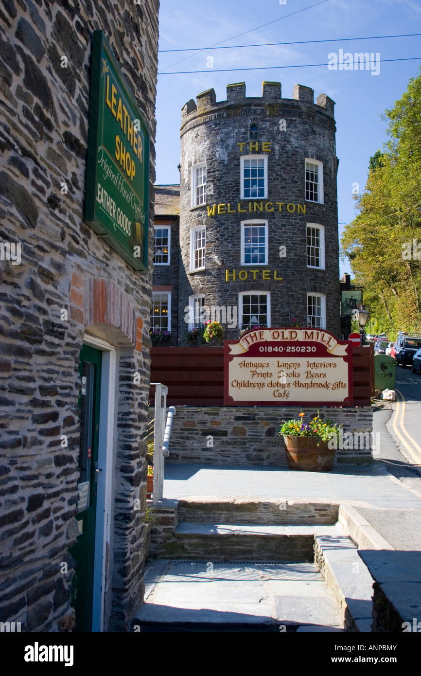 The Wellington Hotel in Boscastle Stock Photo - Alamy