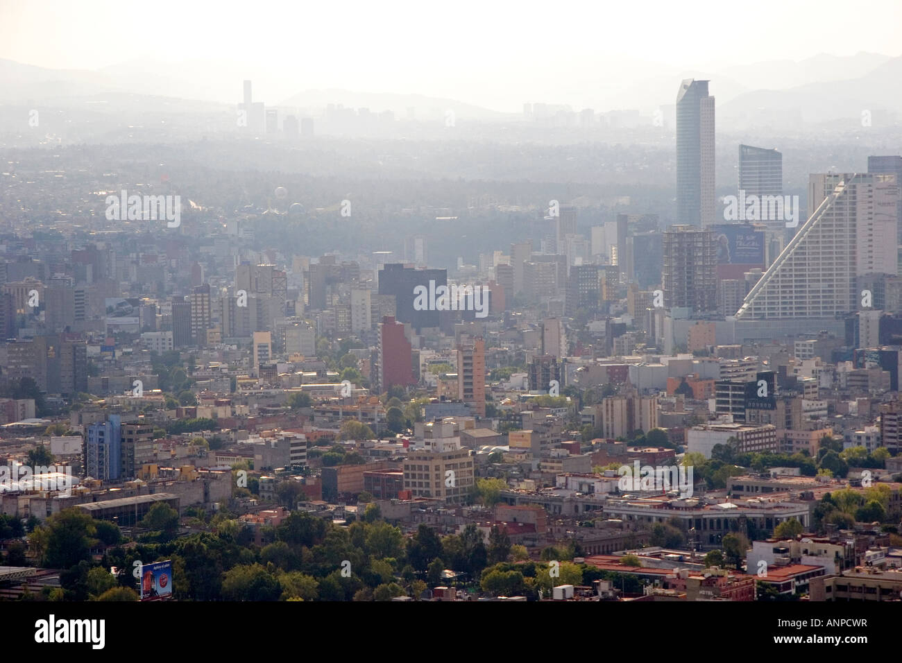 City air pollution hi-res stock photography and images - Alamy