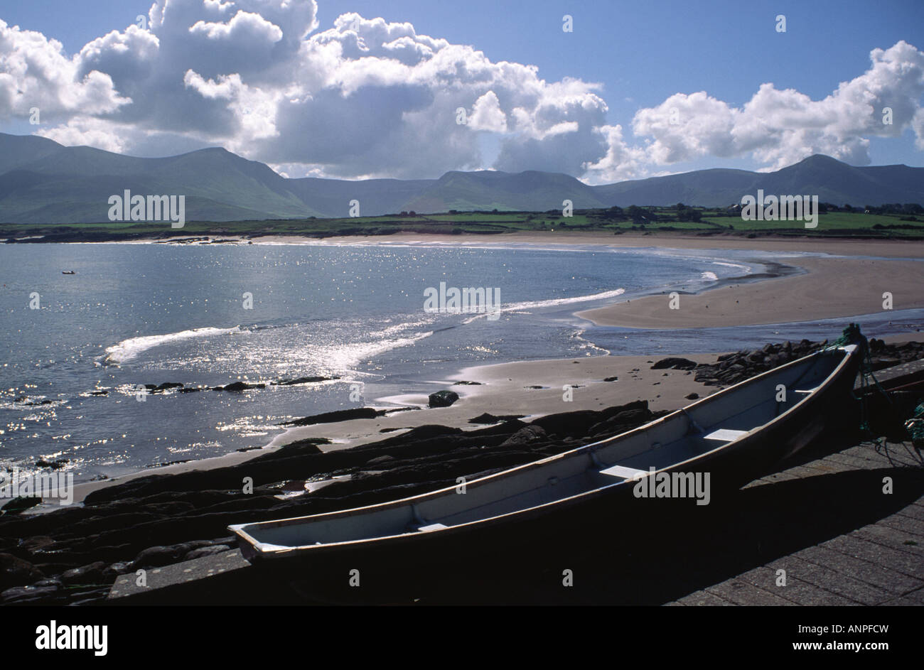 boat stranded on a beach Stock Photo - Alamy