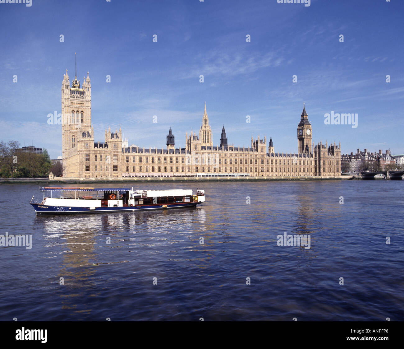 London landmarks England UK Houses of Parliament Victoria Tower and Big ...