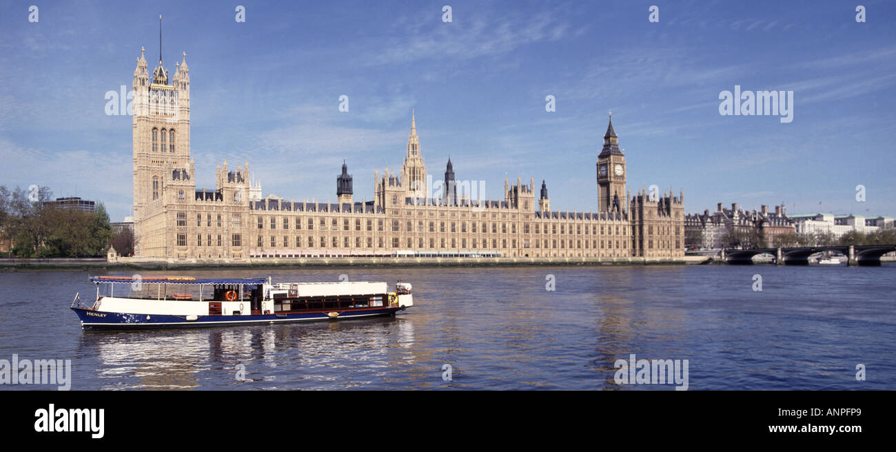 Panoramic view of iconic historical buildings at London Houses of ...