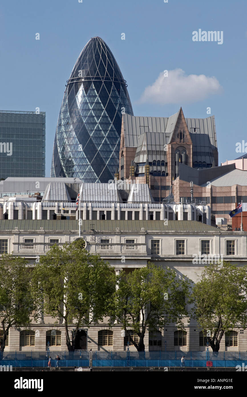 View north across River Thames with Custom House Plantation Place ...