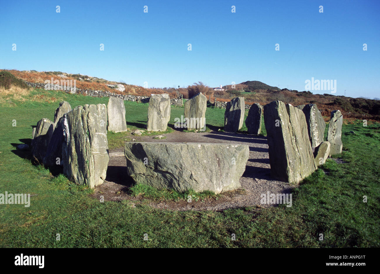 Drombeg Stone circle, Ancient standing stones pagan solstace, Cork ...