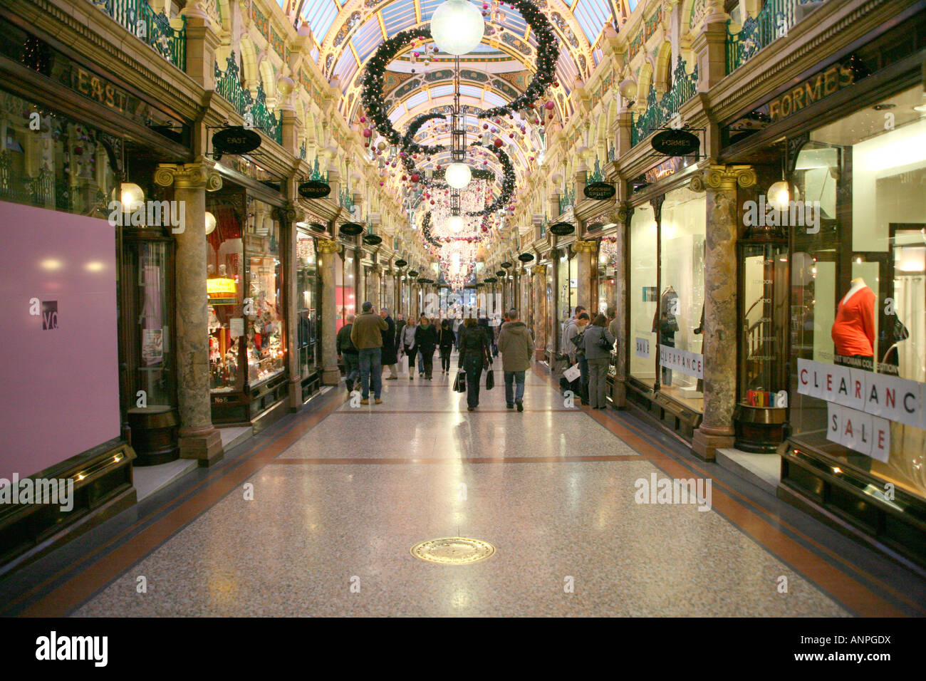 Victoria Quarter shopping centre, Leeds Stock Photo - Alamy