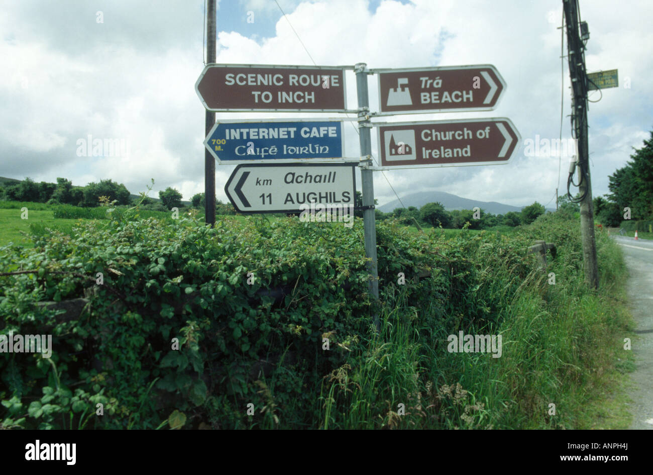 Irish signs along a road Stock Photo - Alamy