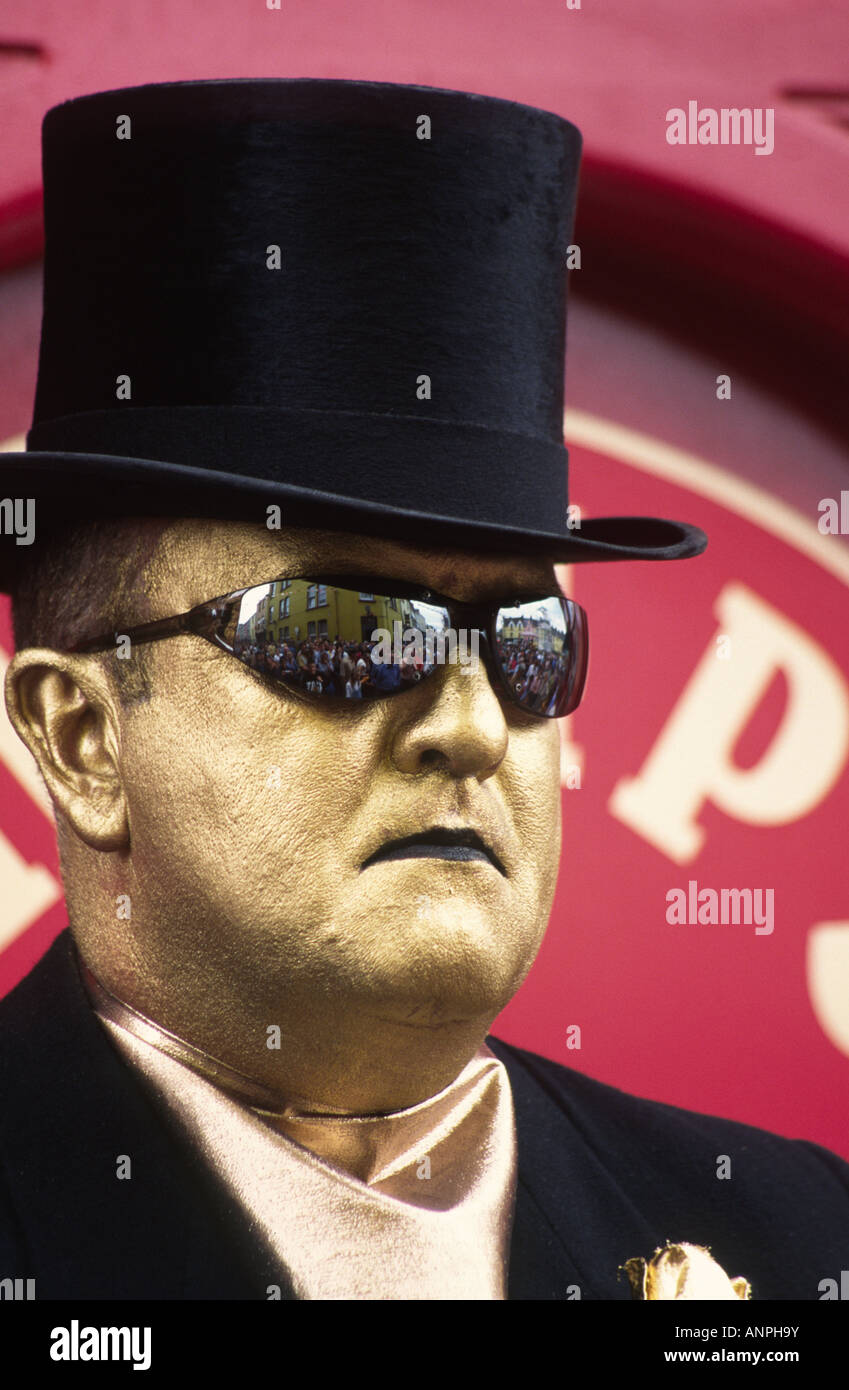 Famous mime hi-res stock photography and images - Alamy