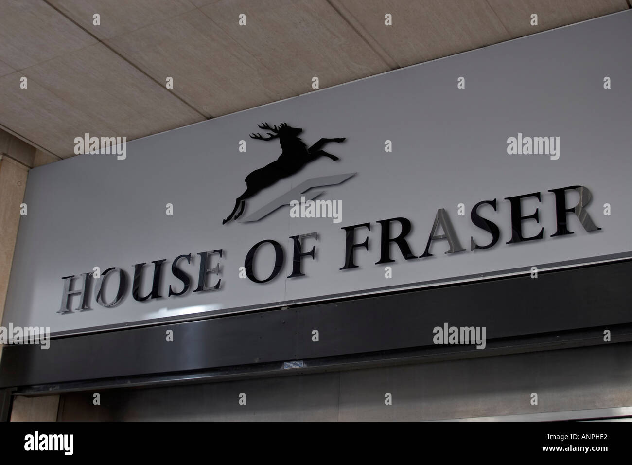 Army navy store hi-res stock photography and images - Alamy