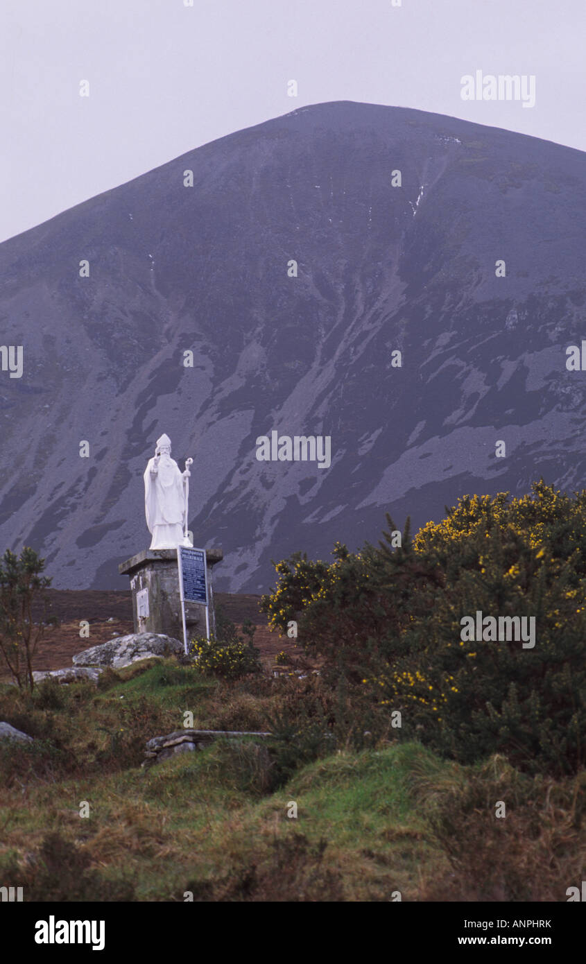 Croagh Patrick Mountain, statue of St Patrick Stock Photo - Alamy