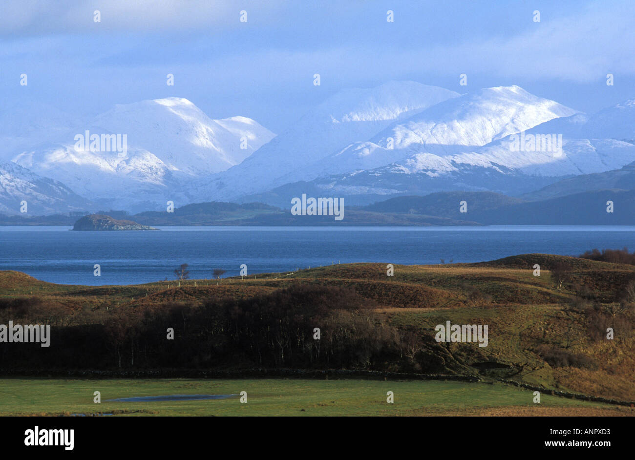 Telephoto winter scenic scotland hi-res stock photography and images ...
