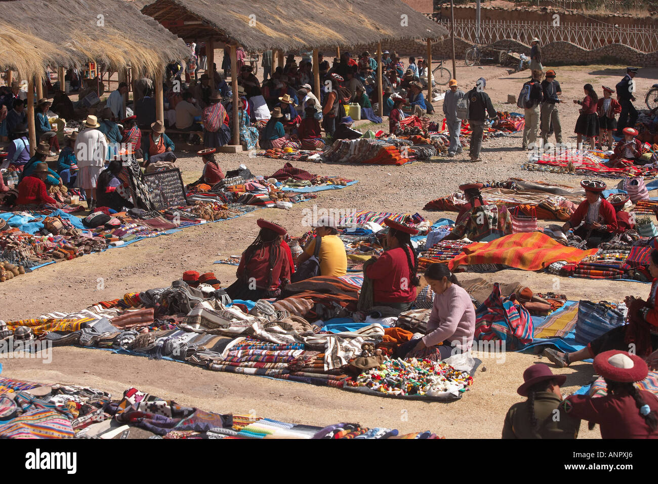 Vendors at Sunday market Chinchero Peru South America Stock Photo - Alamy