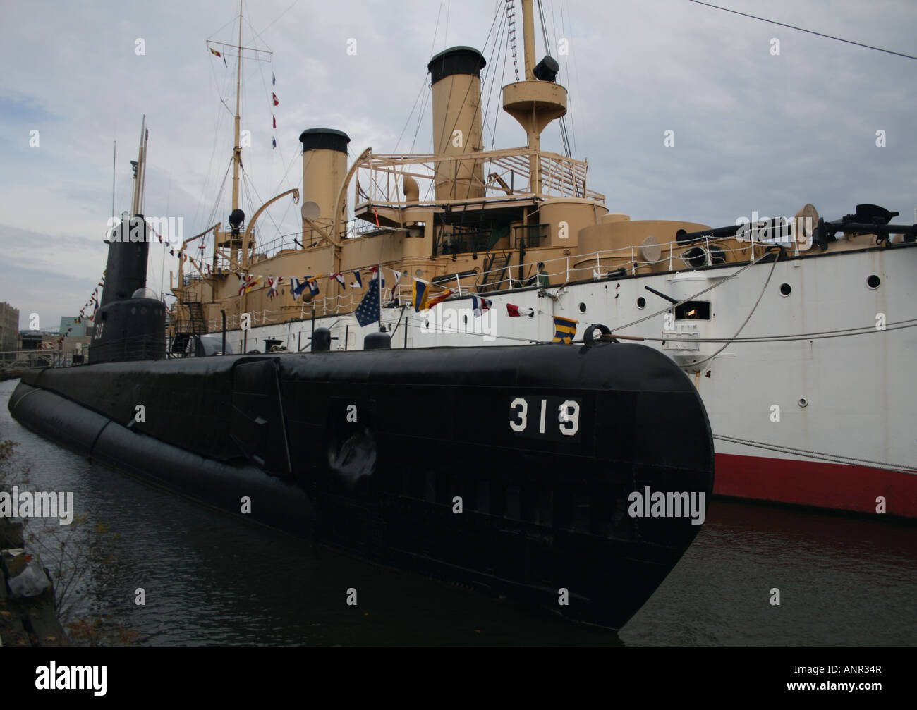USS Becuna and USS Olympia at Independence Seaport museum Philadelphia ...