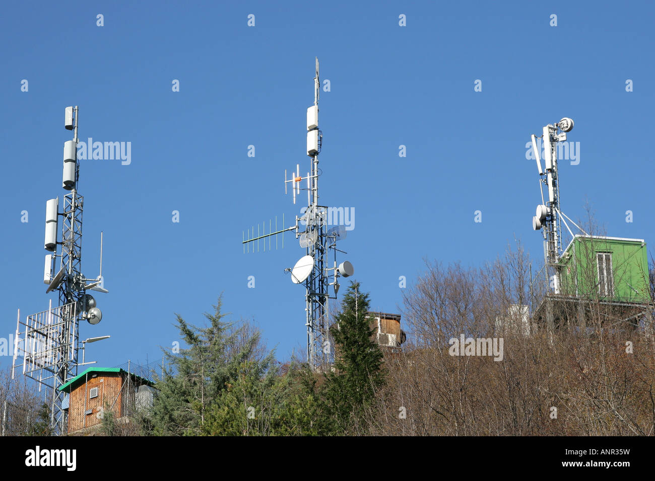 Gsm antennas hi-res stock photography and images - Alamy