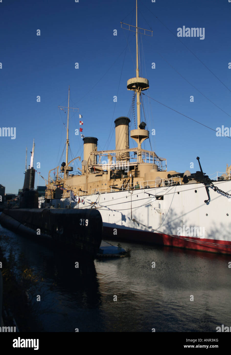 USS Becuna and USS Olympia at Independence Seaport Museum Philadelphia ...