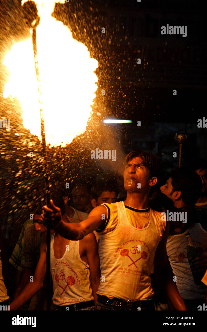 Fire-eater in the streets of Udaipur, India Stock Photo - Alamy
