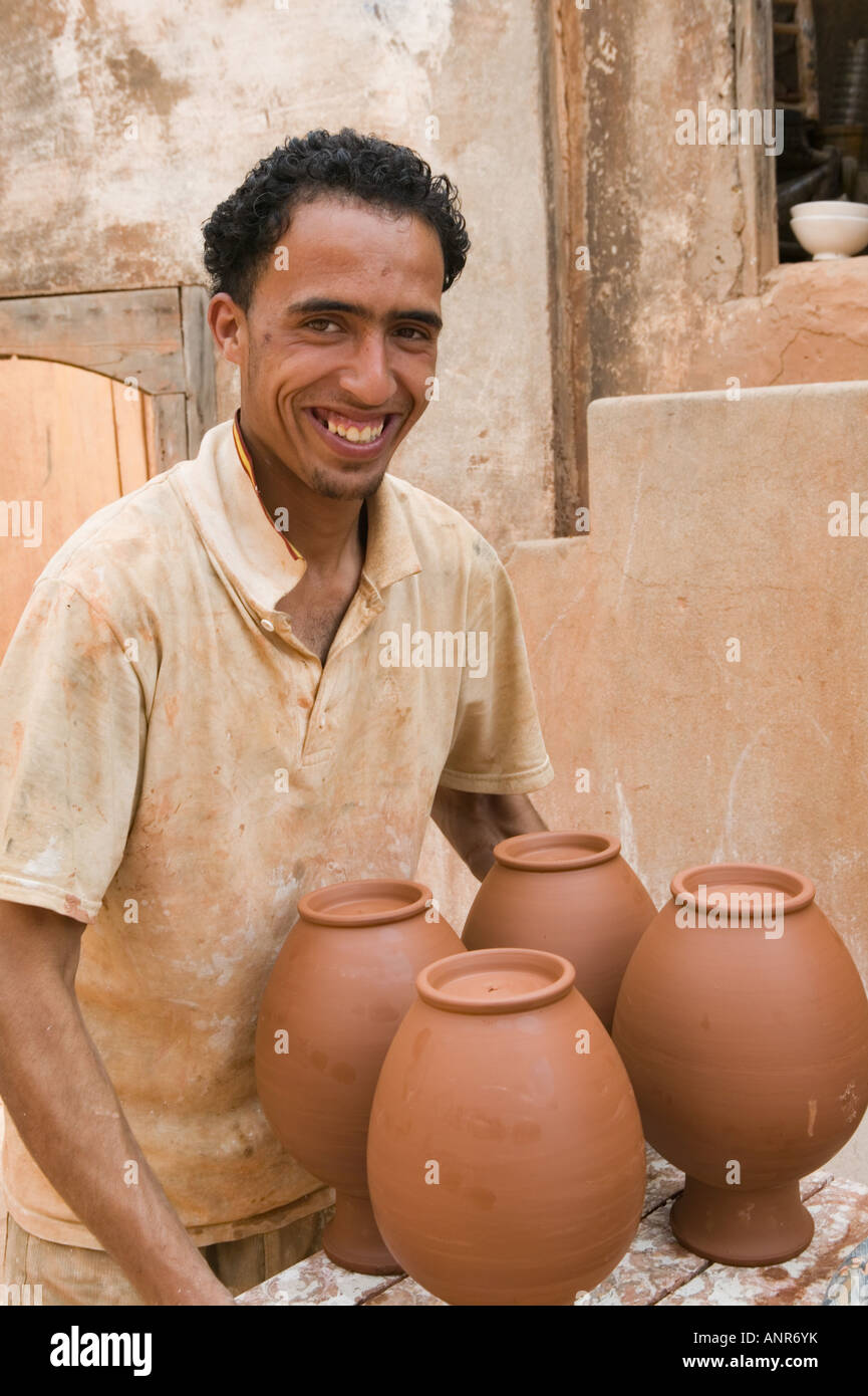 Safi morocco pottery hi-res stock photography and images - Alamy