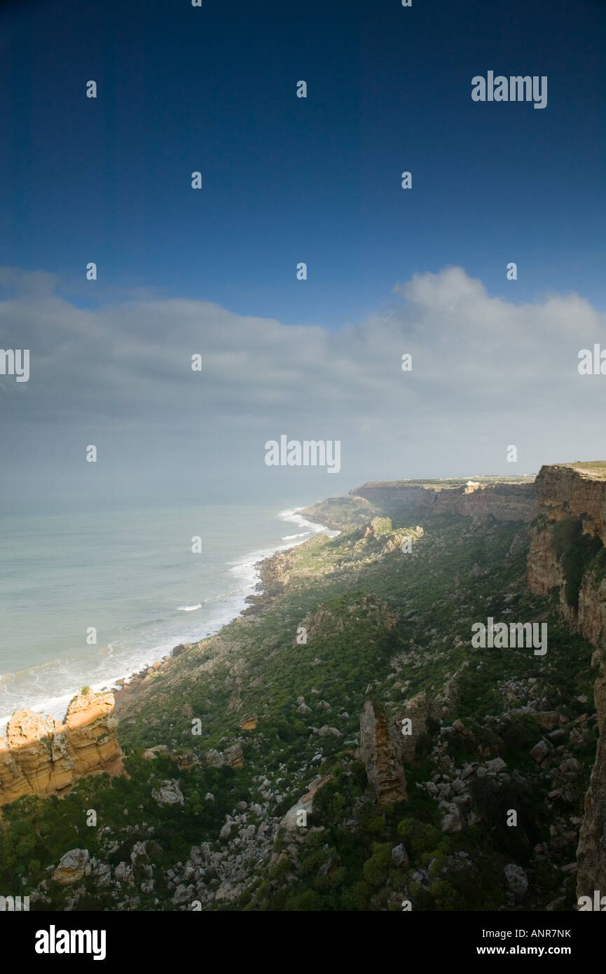 MOROCCO, Atlantic Coast, SAFI: Cliffs and Atlantic Ocean Coast, Cap ...
