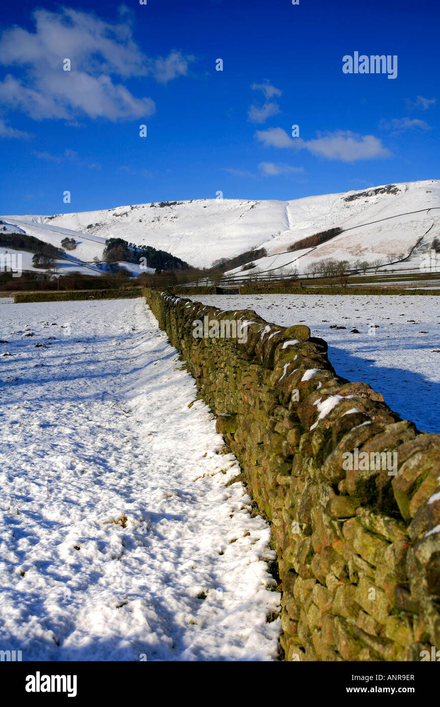 Winter snow Golden Clough ridge Edale Valley Peak District National ...