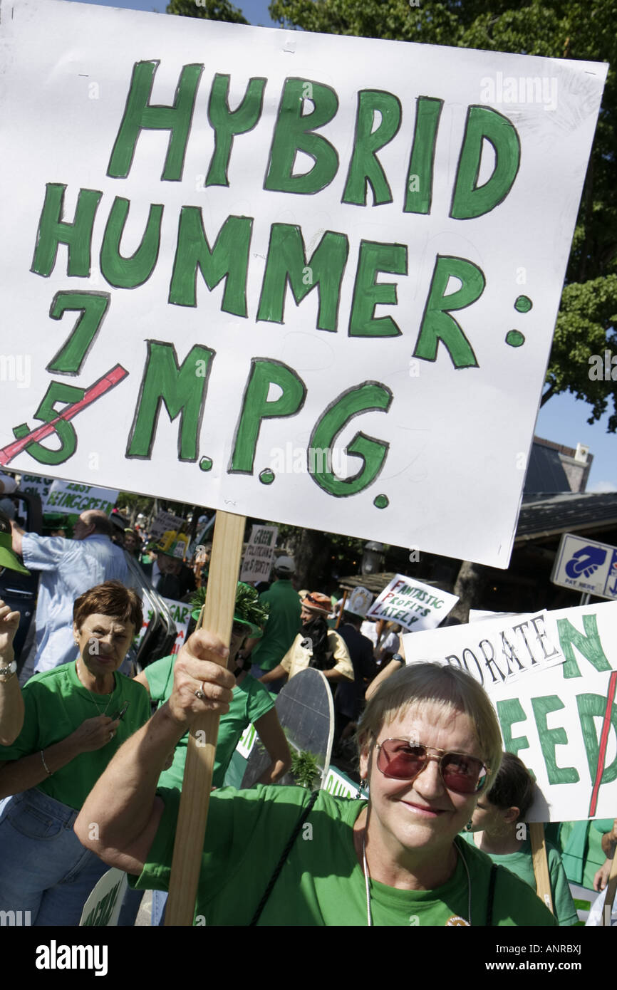 Satire environment hi-res stock photography and images - Alamy