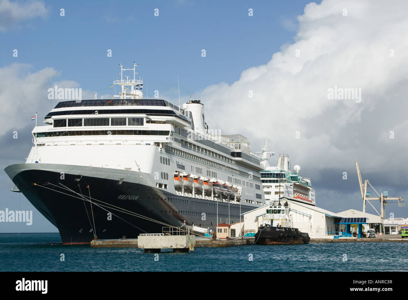 ABC Islands, ARUBA, Oranjestad: Morning View of the Cruise Ship ...