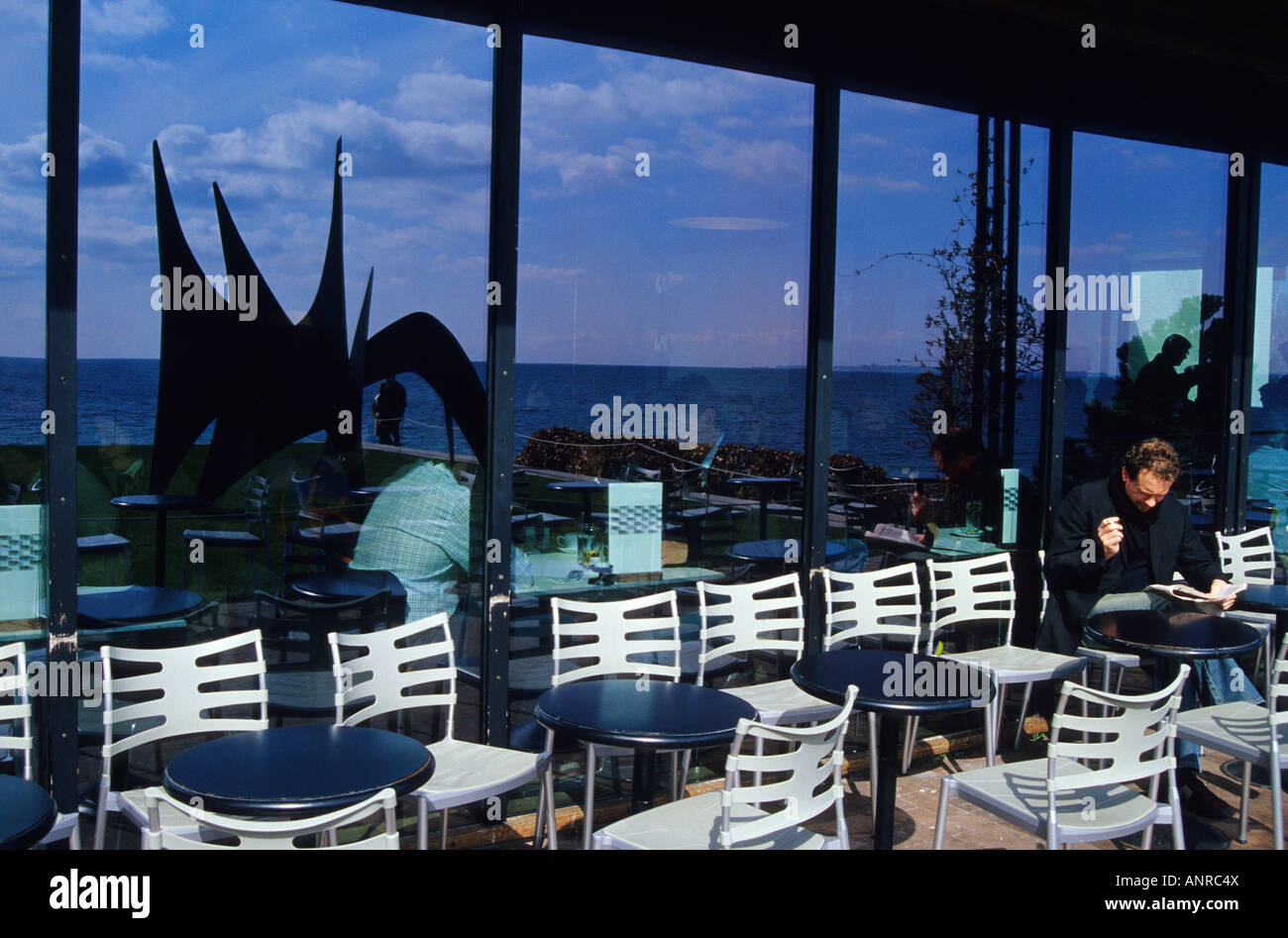 Louisiana Modern Art Museum in HUMLEBAEK Denmark Stock Photo - Alamy