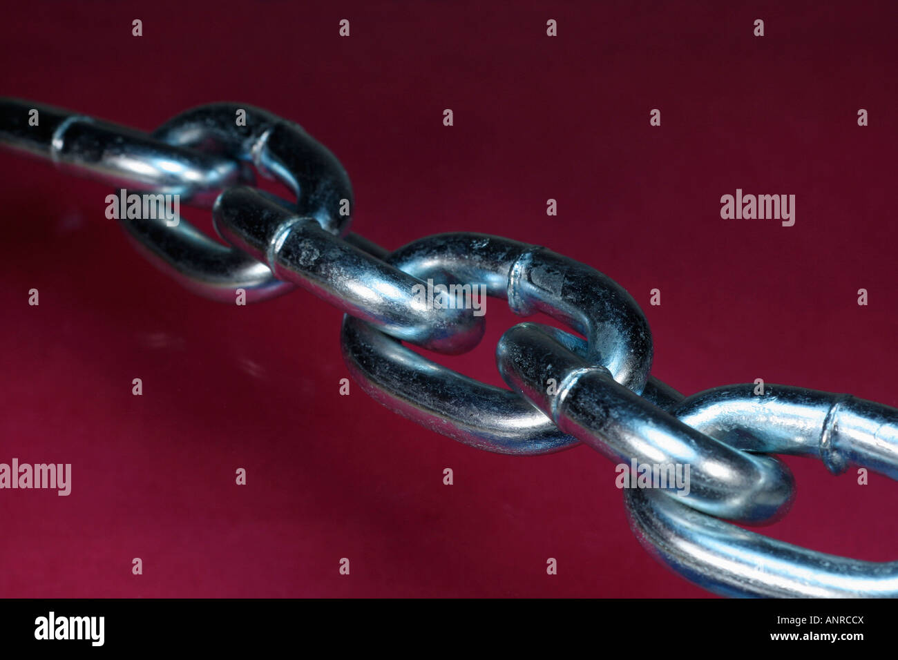 Heavy steel chain Stock Photo - Alamy