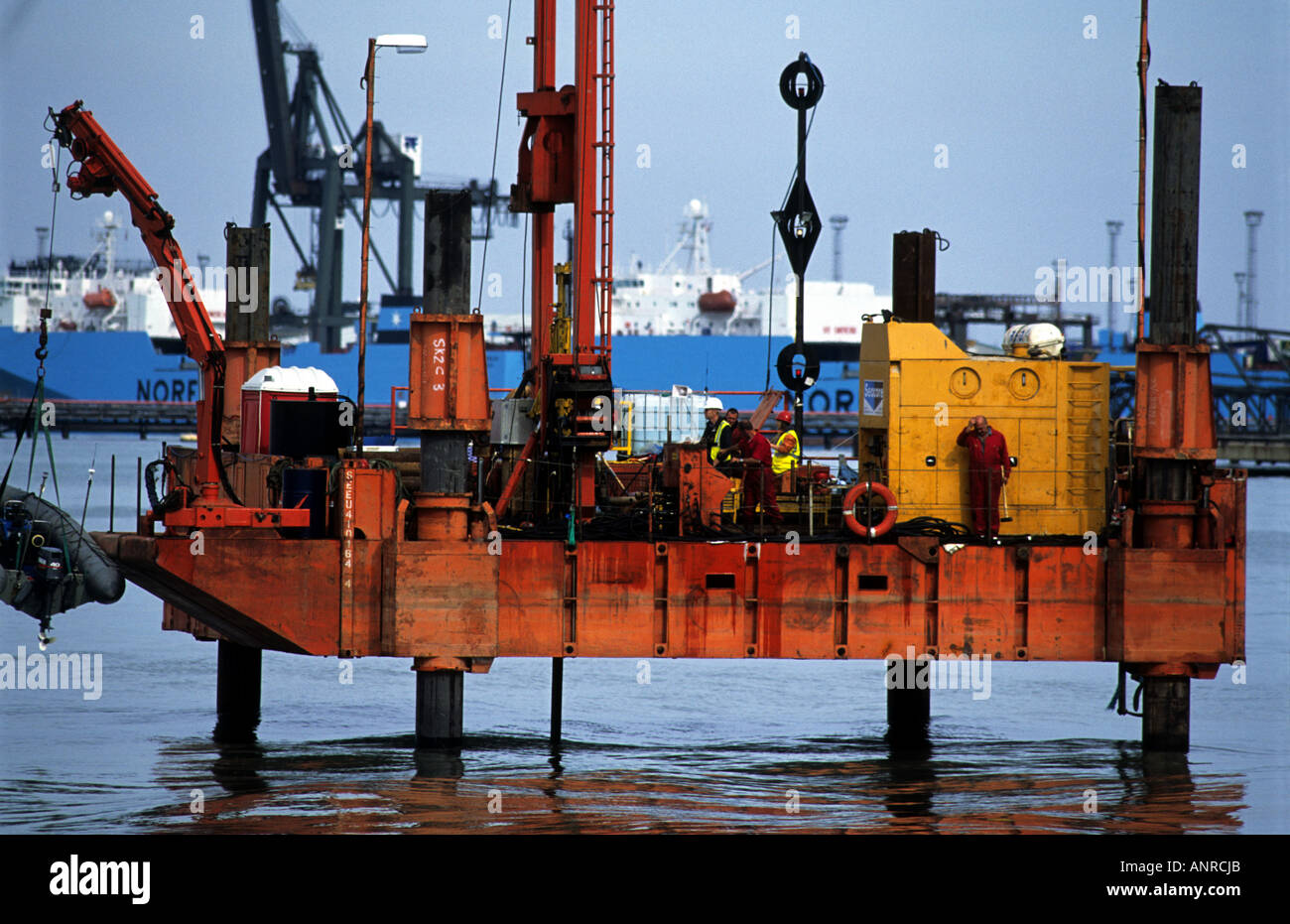 Drilling operation at the port of Felixstowe which is undergoing a £ ...