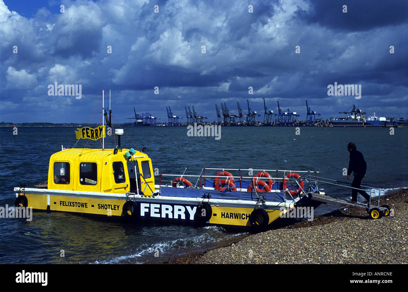 Felixstowe-Shotly-Harwich foot passenger ferry on the river Orwell at ...