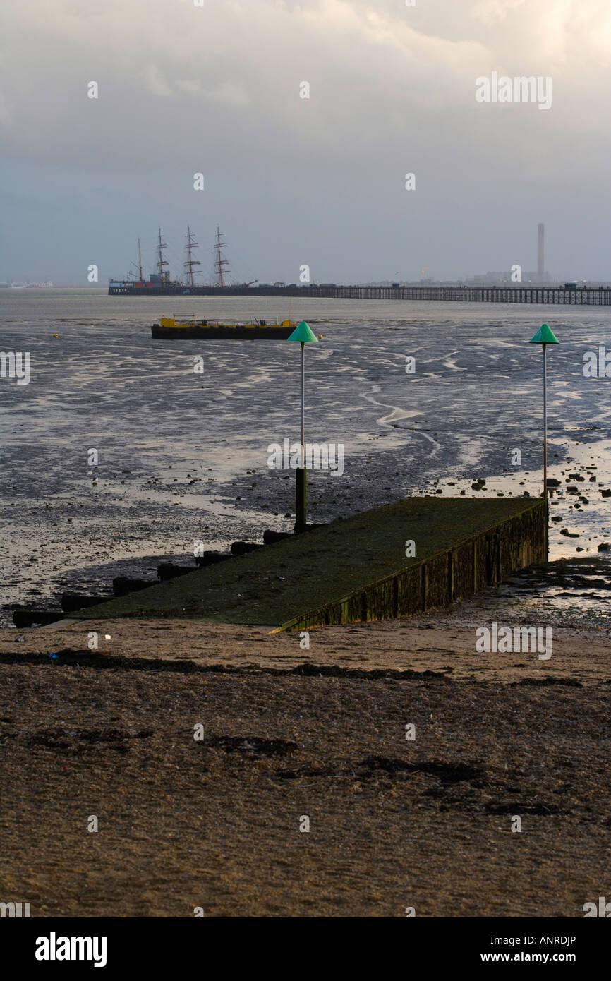 Southend on sea seaside resort hi-res stock photography and images - Alamy