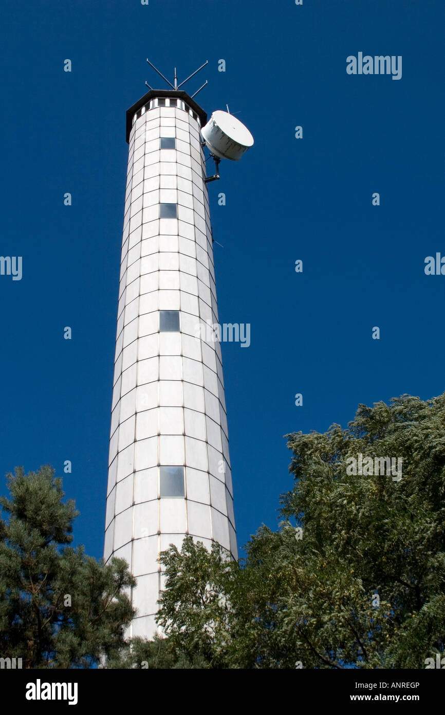 Radio transmitting towers antennas hi-res stock photography and images - Alamy