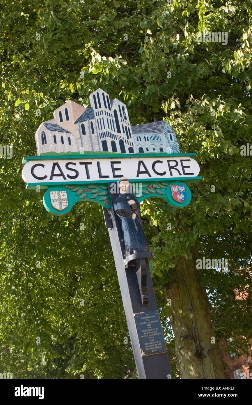 Castle Acre village sign, Norfolk East Anglia GB UK Stock Photo - Alamy