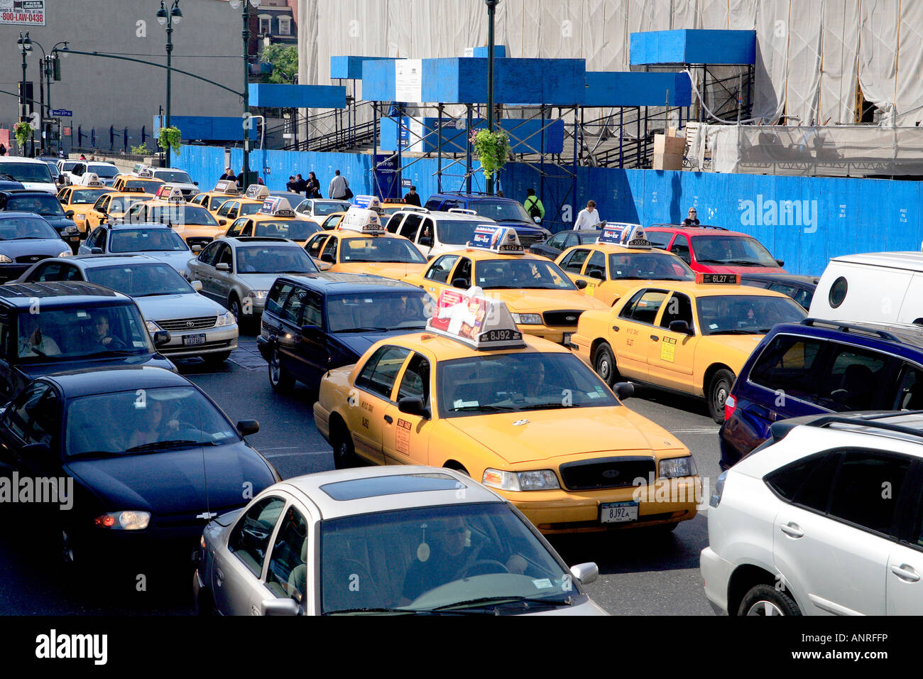 Traffic jam with taxis in New York City Stock Photo - Alamy