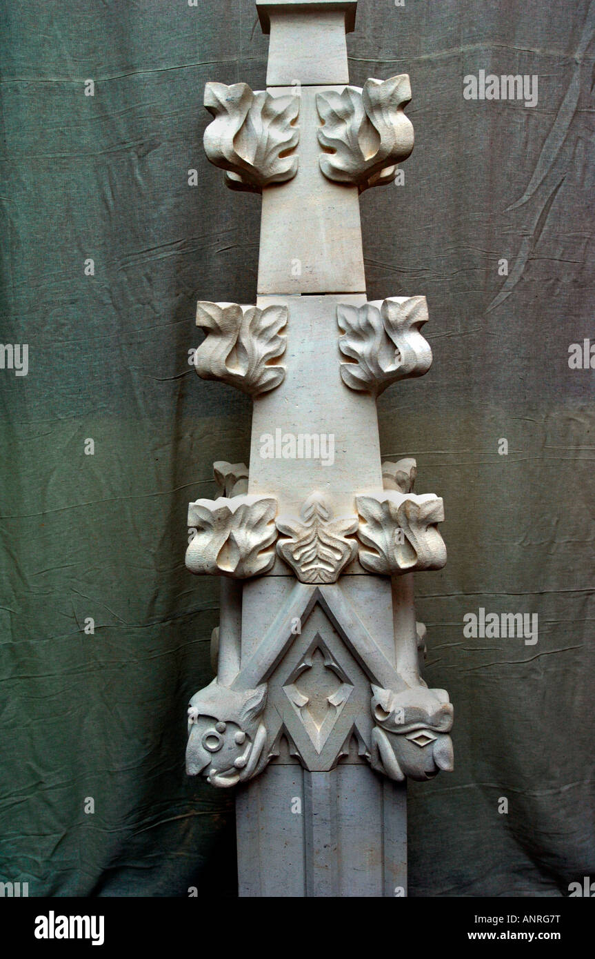 Handcrafted stone hi-res stock photography and images - Alamy