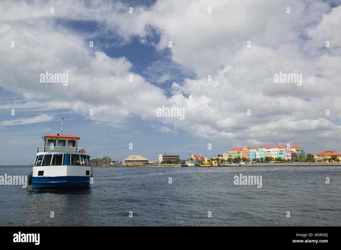 ABC Islands, CURACAO, Willemstad: Otrobanda, Punda Ferry on Sint ...