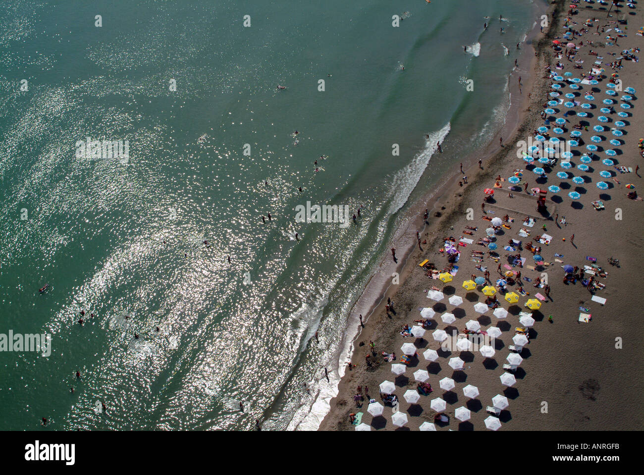 aerial view of a busy beach Stock Photo - Alamy