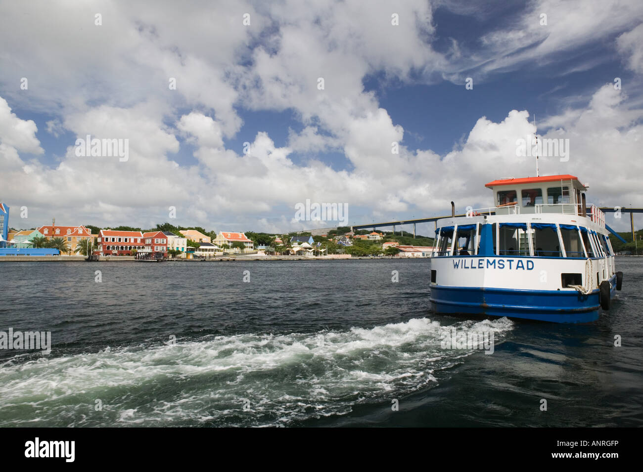 ABC Islands, CURACAO, Willemstad: Otrobanda, Punda Ferry on Sint ...