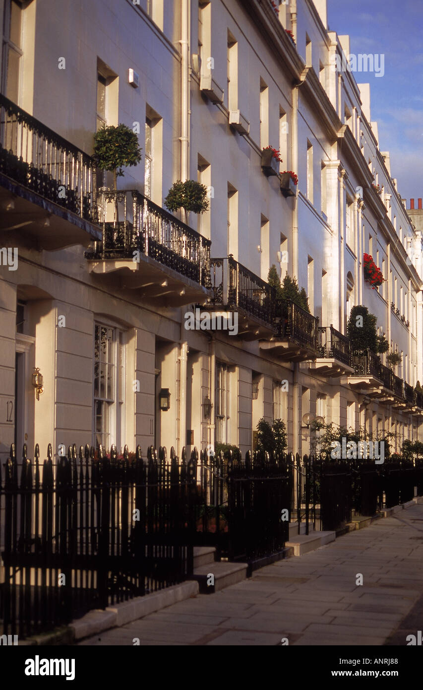 architecture in eaton square, london, uk Stock Photo - Alamy