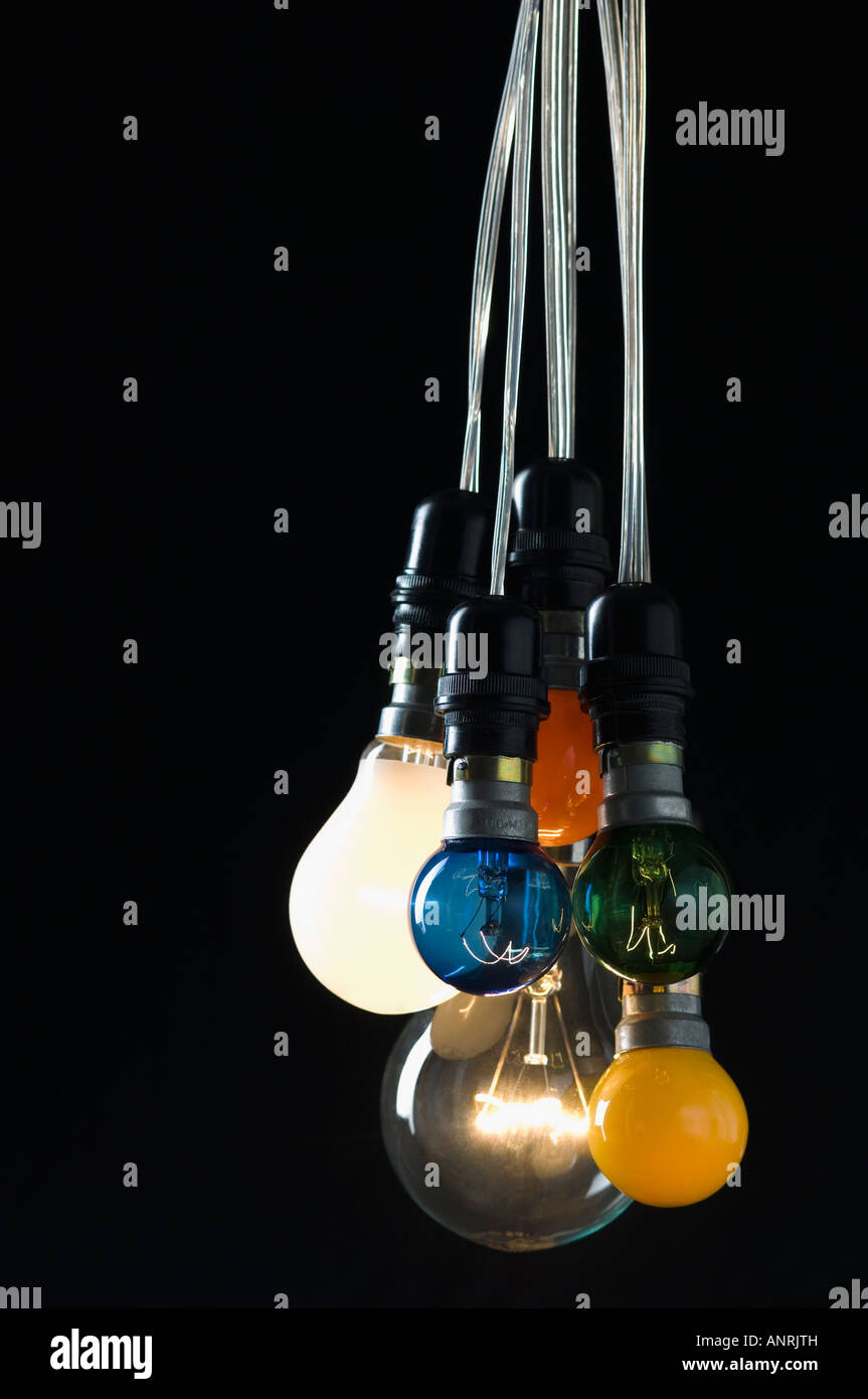 Hanging wire vertical hi-res stock photography and images - Alamy