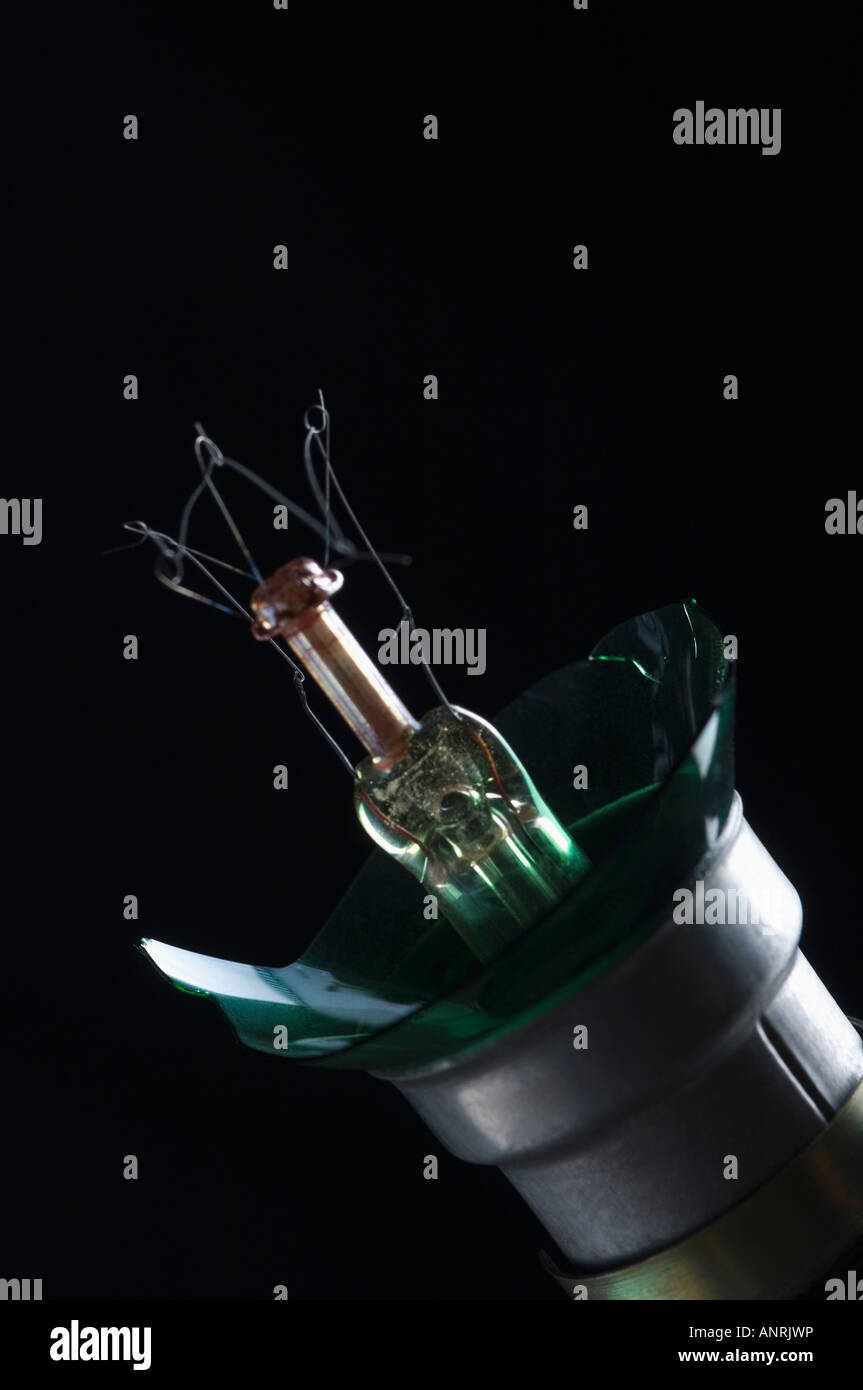 Close-up of a broken light bulb Stock Photo - Alamy