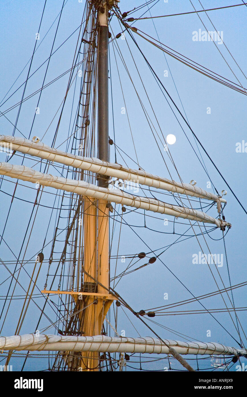 Chicago Illinois A tall sailing shop docked at the Navy Pier Stock ...