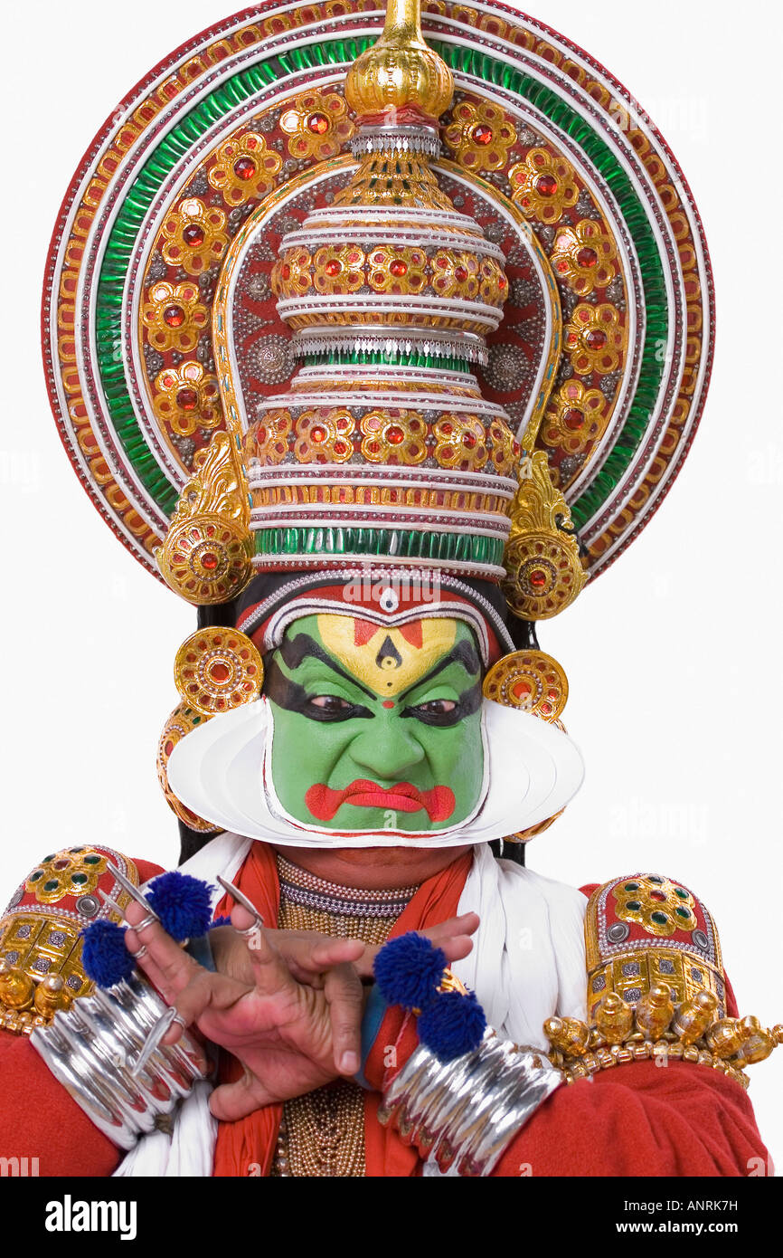 Close-up of a Kathakali dance performer Stock Photo - Alamy